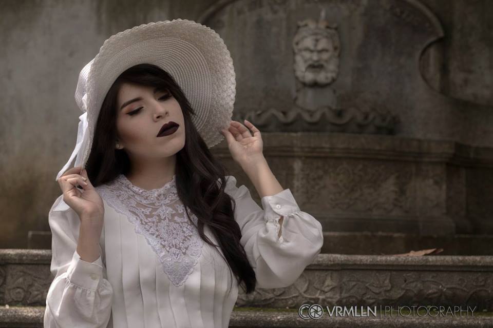 Nanny Moon - Barocle